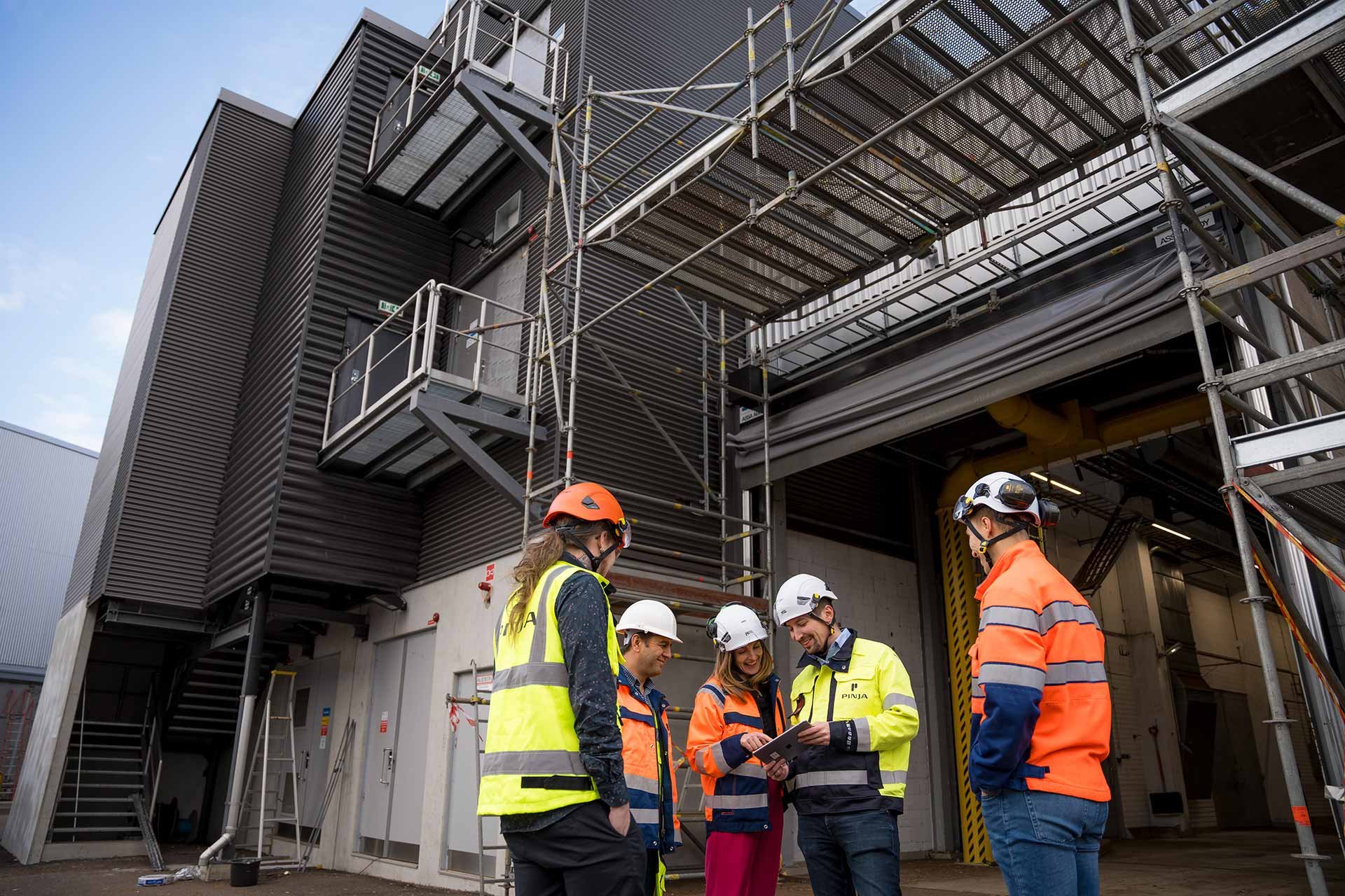 Key Renewable Energy Supply Chain Issues for Production Decision-Makers